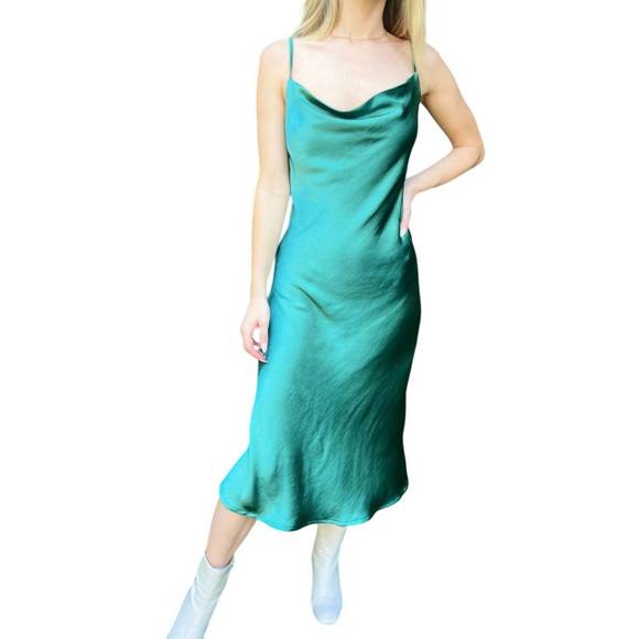 SCANDAL ITALY | Dresses | New Scandal Italy Emery Satin Dress In ...